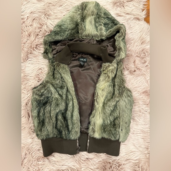 Taxi | Jackets & Coats | Vintage Taxi Fur Vest | Poshmark